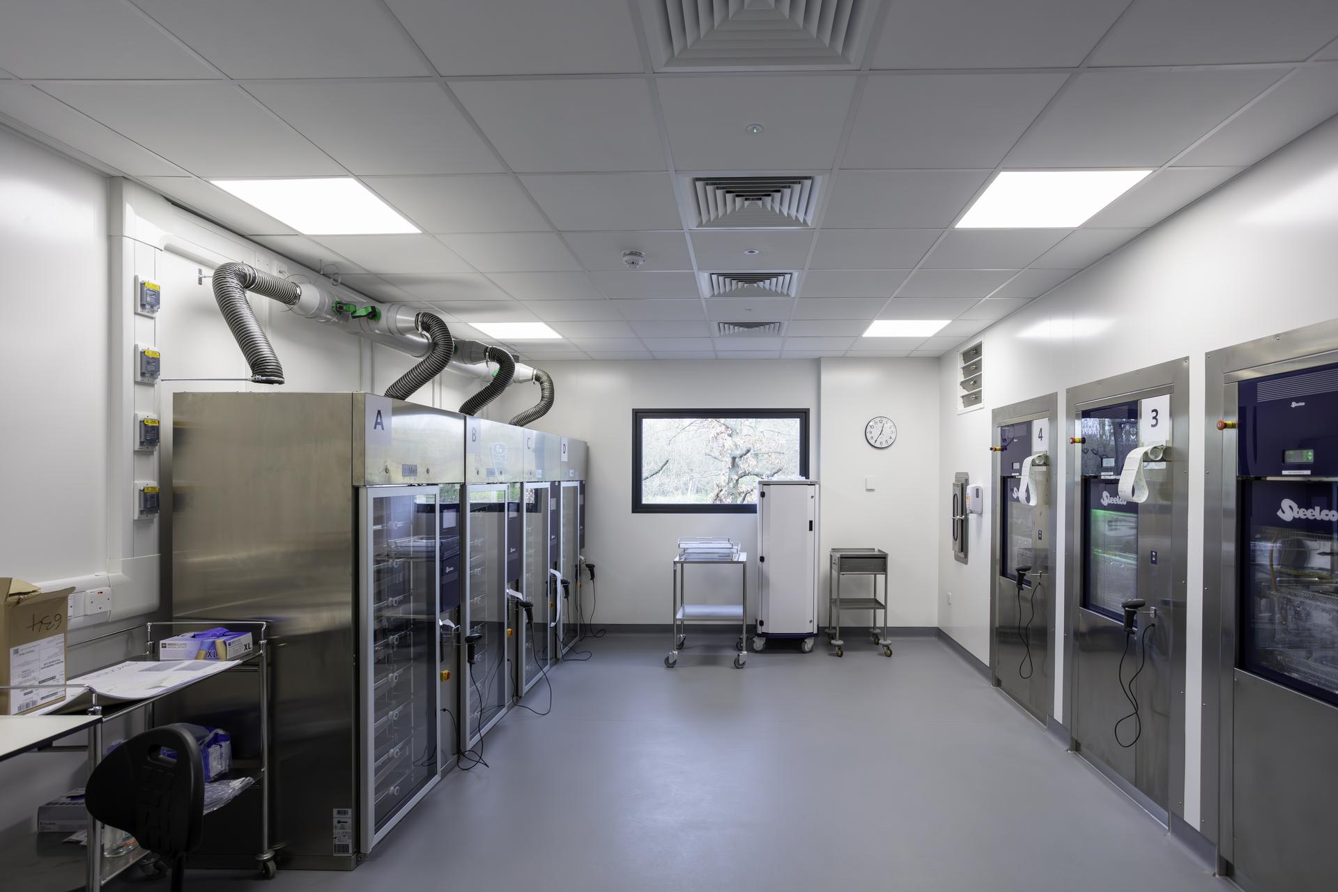 King George Hospital Decontamination Suite | Portakabin®