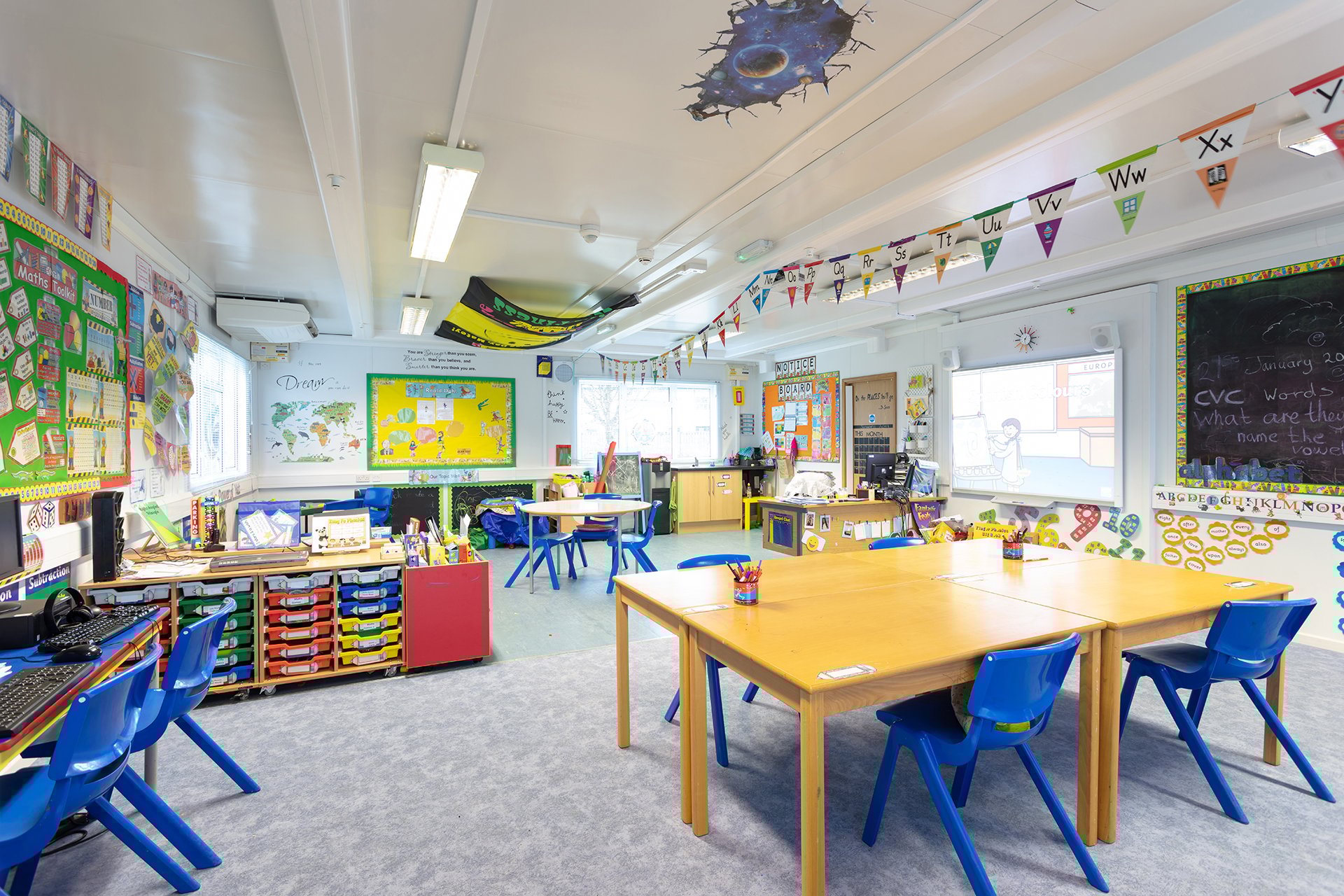 Containerklassen ontworpen voor uw instelling | Portakabin® BE ...