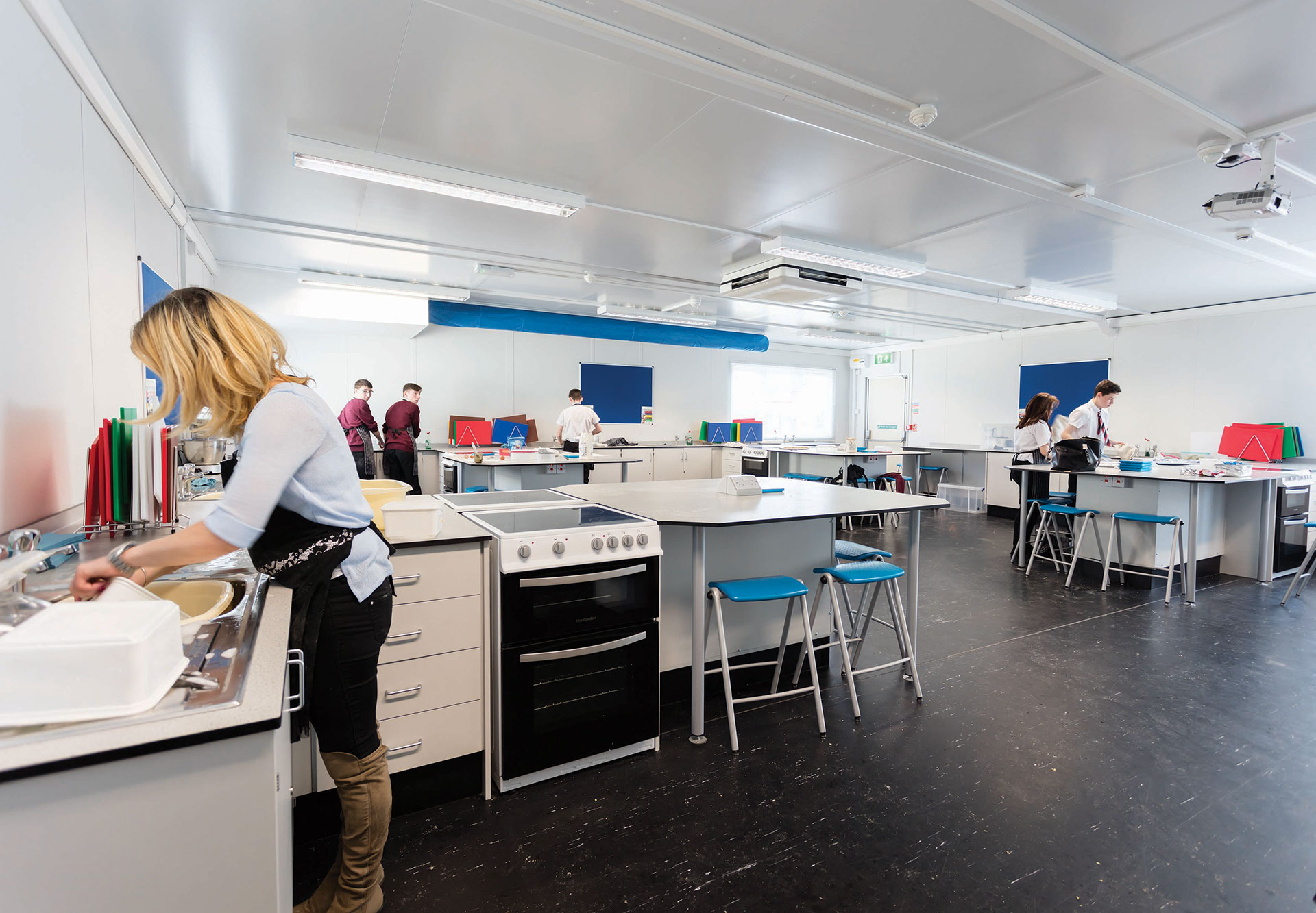 Teaching Blocks | Portable School Buildings | Portakabin® IE