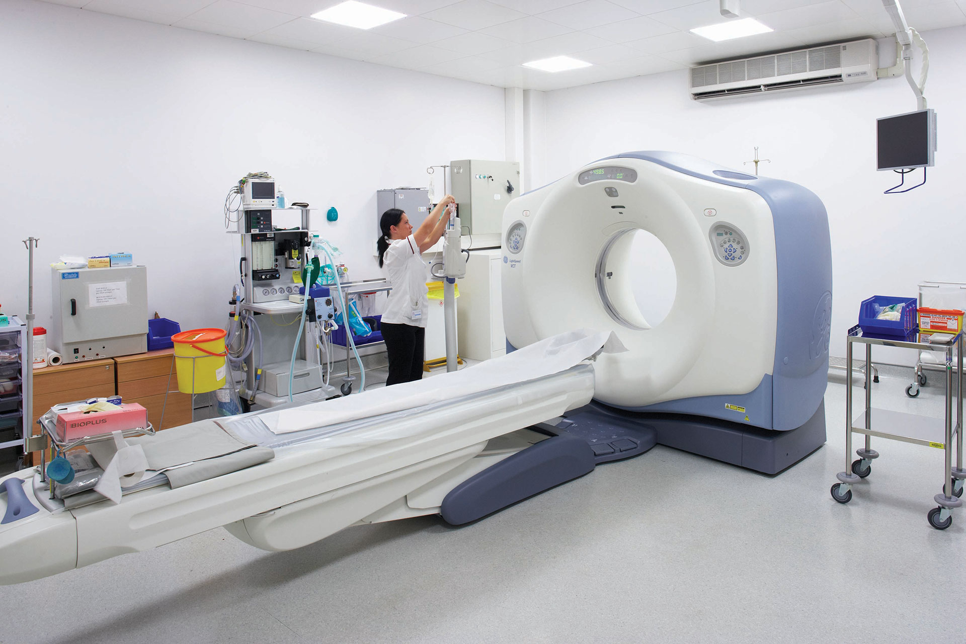 MRI, CT and Diagnostic Rooms | Portakabin® IE