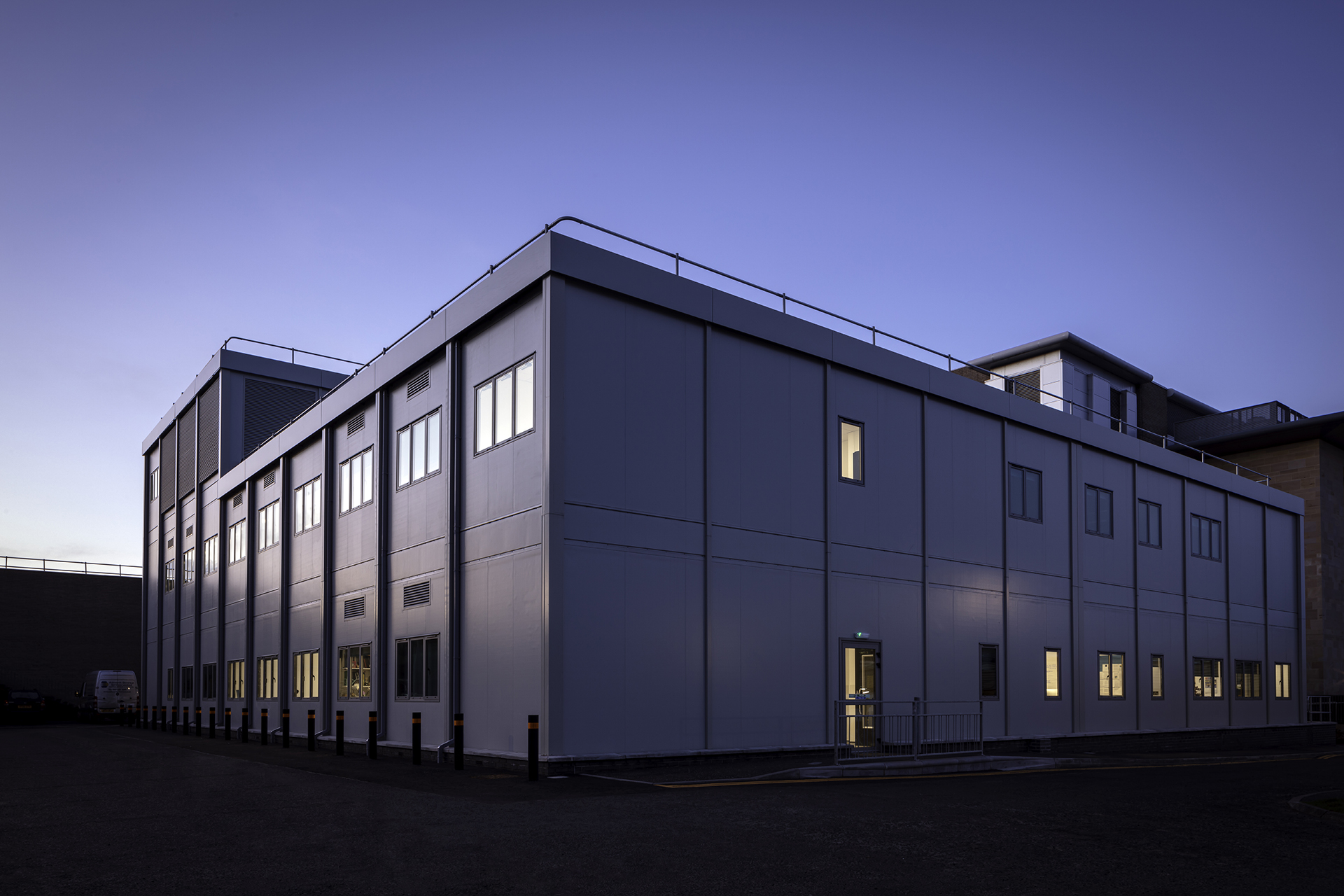 Temporary Office Solutions to Hire or Buy | Portakabin®