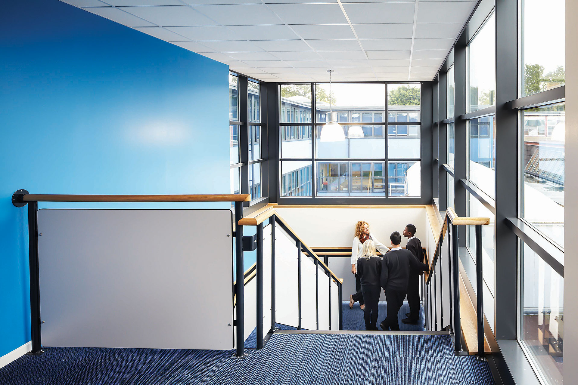Ninestiles School | Portakabin®